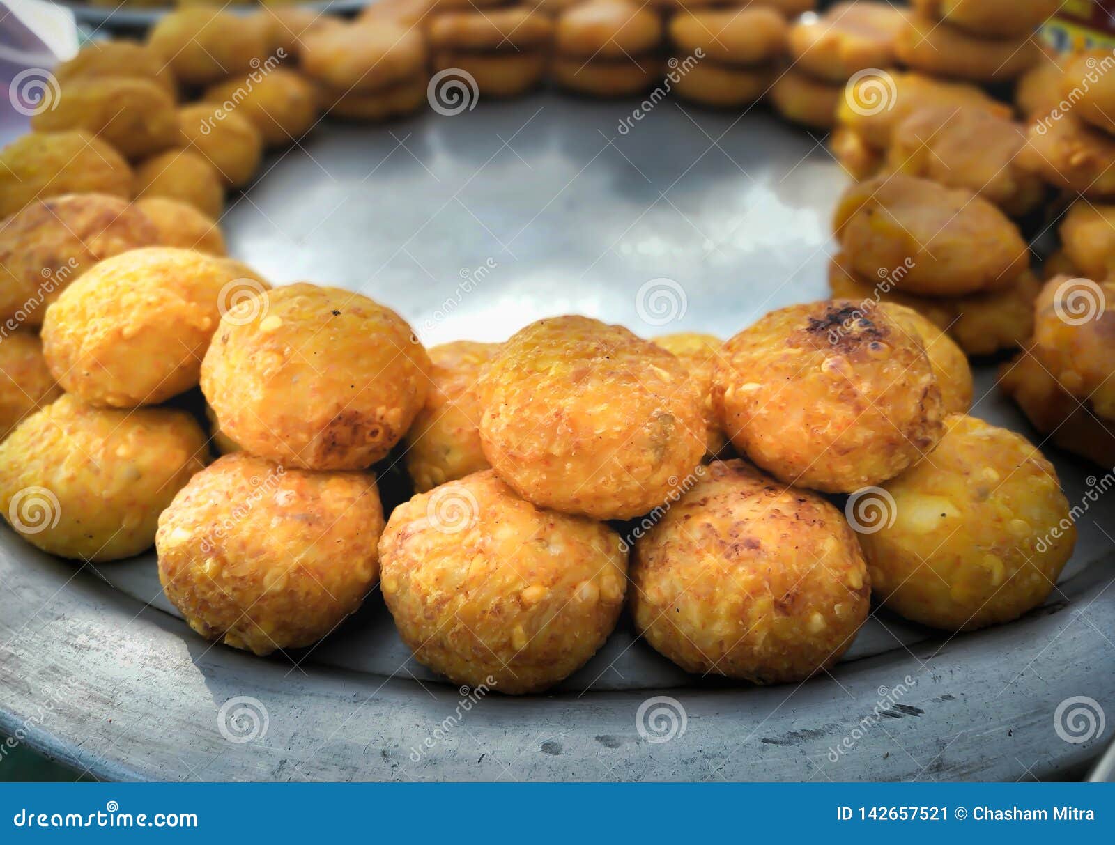 Hot and crispy vada pav stock image. Image of cuisine - 142657521