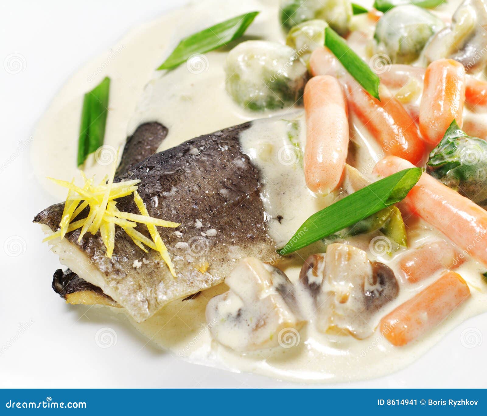 Hot Fish Dishes - Trout Fillet Stock Image - Image of onions, meal: 8614941