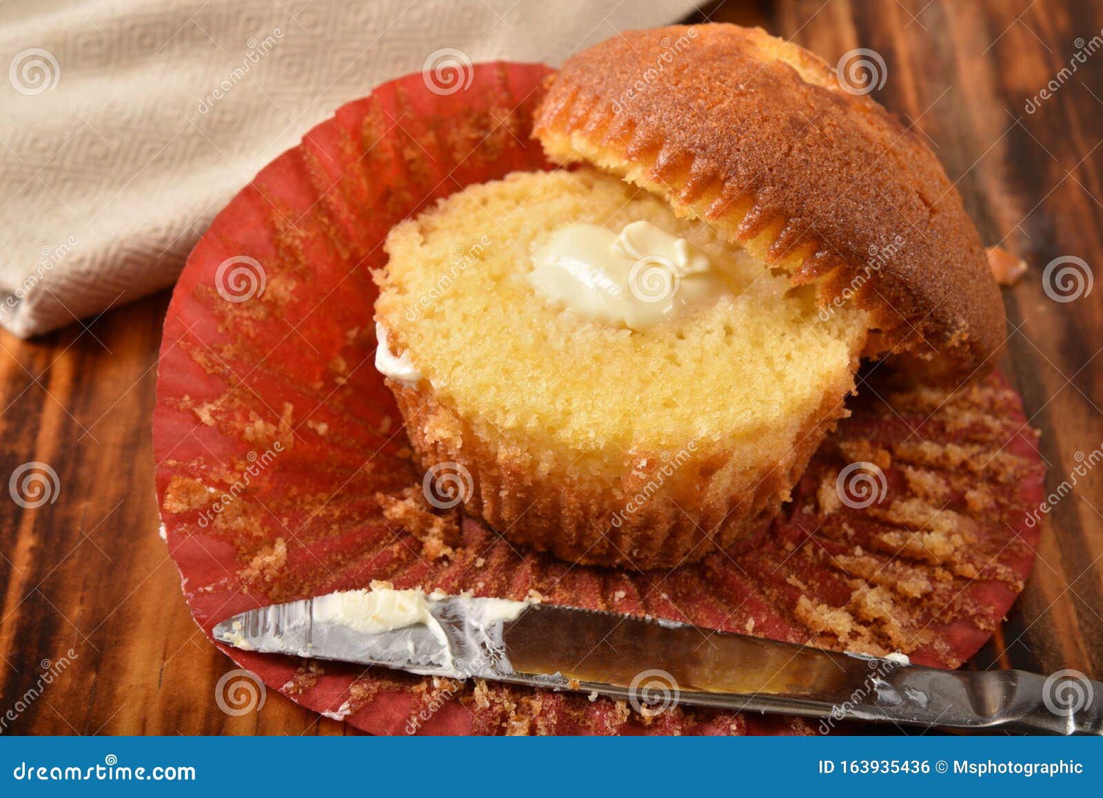 Buttered cornbread muffin stock photo. Image of gourmet - 163935436