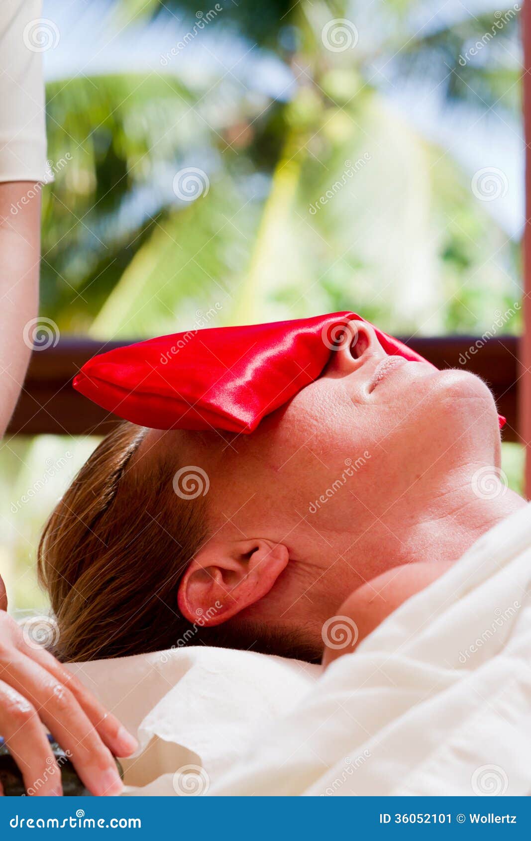 Hot Stone Massage Stock Image Image Of Close Touch 36052101