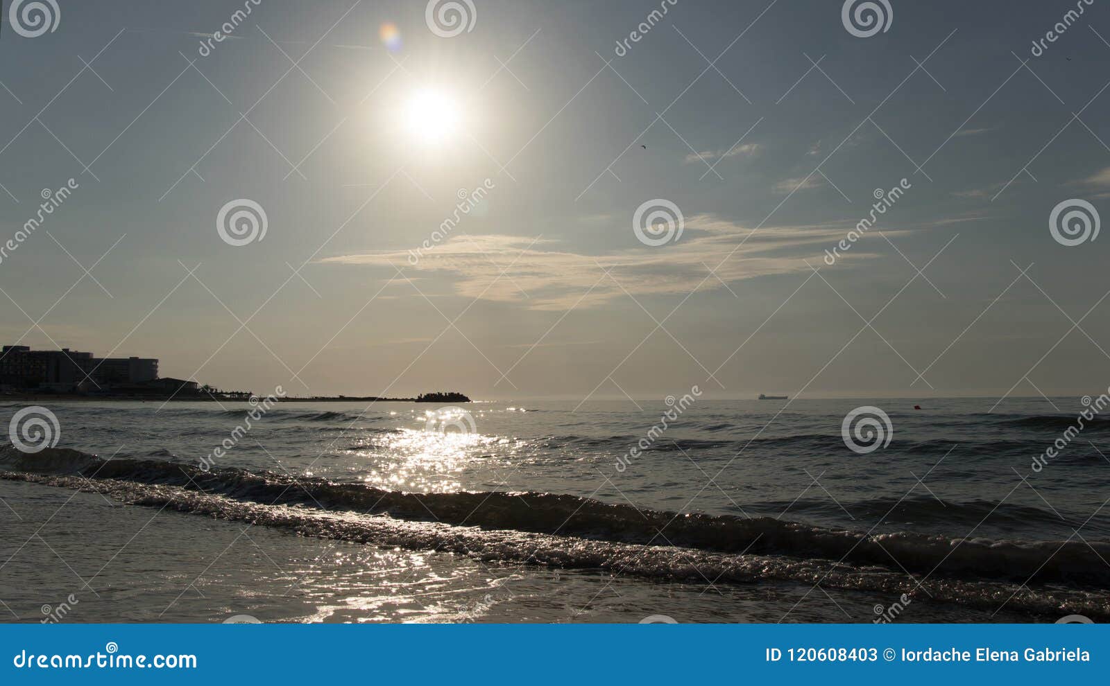 Hot sun at sea stock image. Image of horizon, ocean - 120608403
