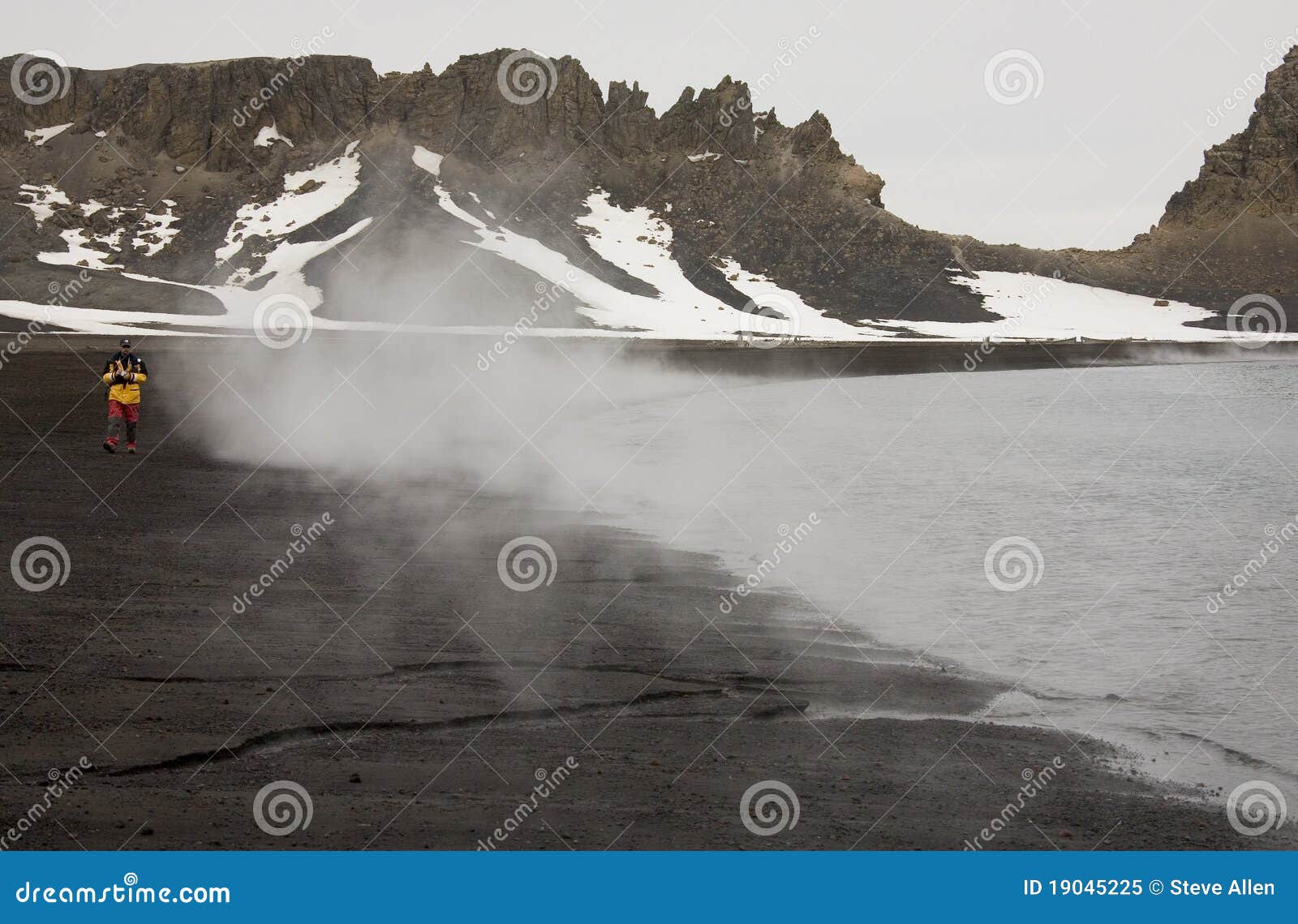 Hot Volcanic Beach - Deception Island - Antarctica Editorial Image ...