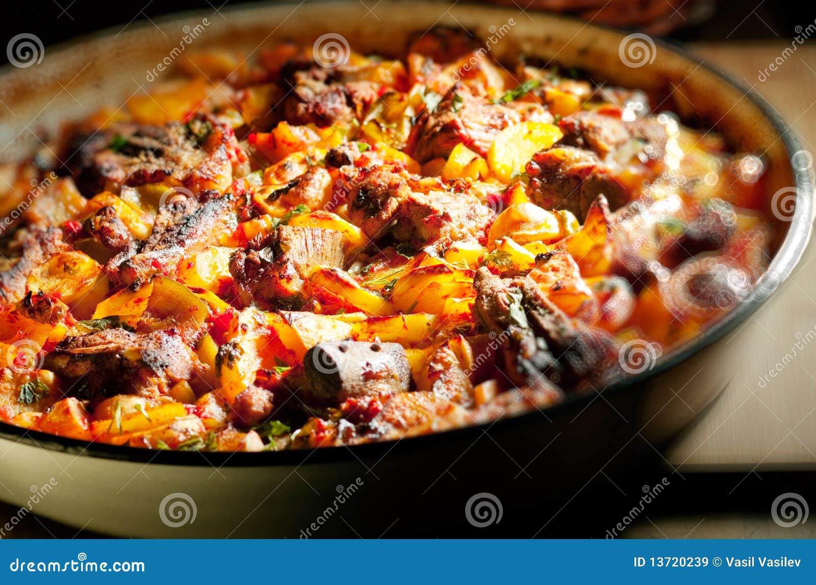 Hotchpotch mit Lamm stockbild. Bild von kartoffel, lamm - 13720239