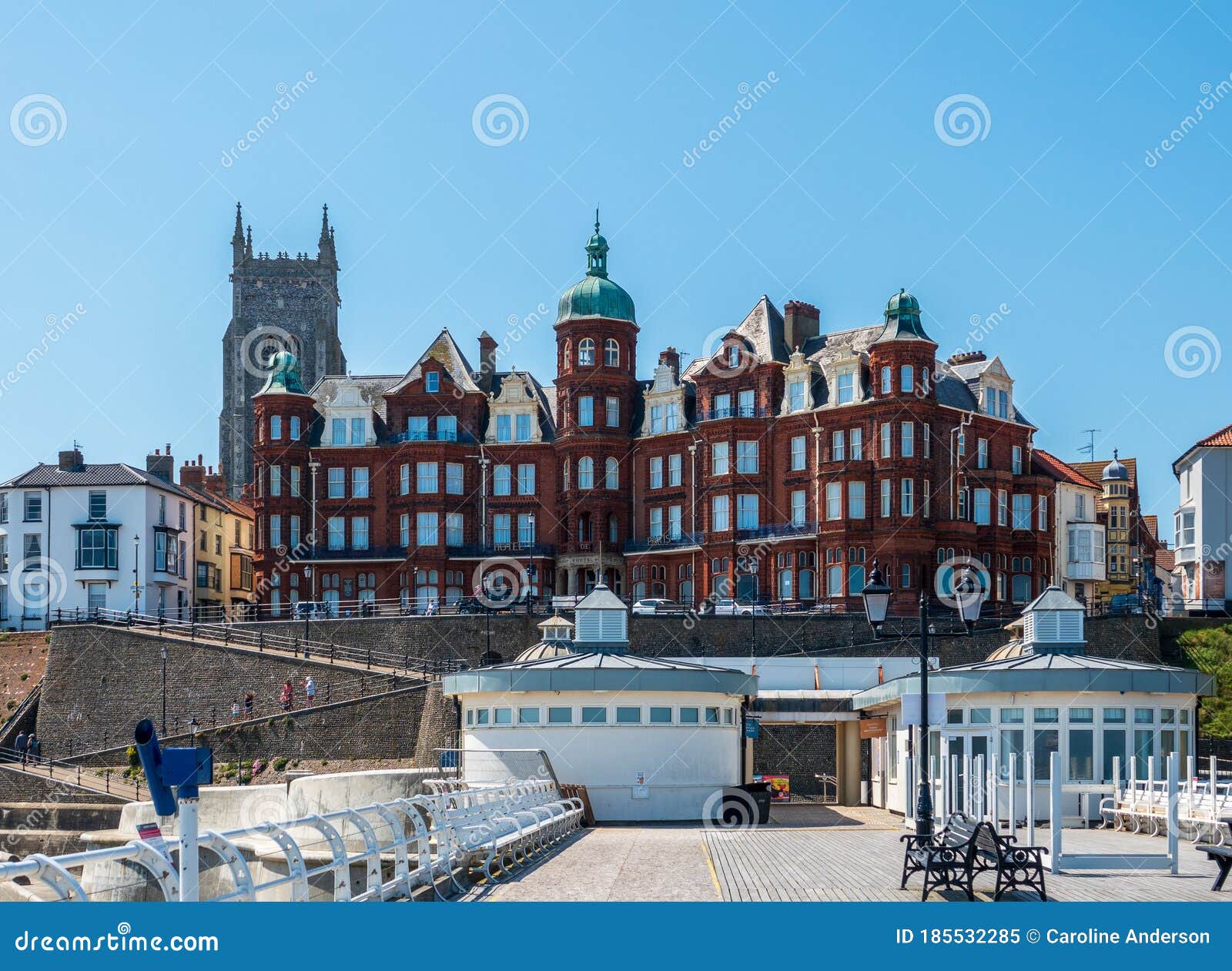Hotel De Paris in Cromer, Norfolk Editorial Image - Image of history ...