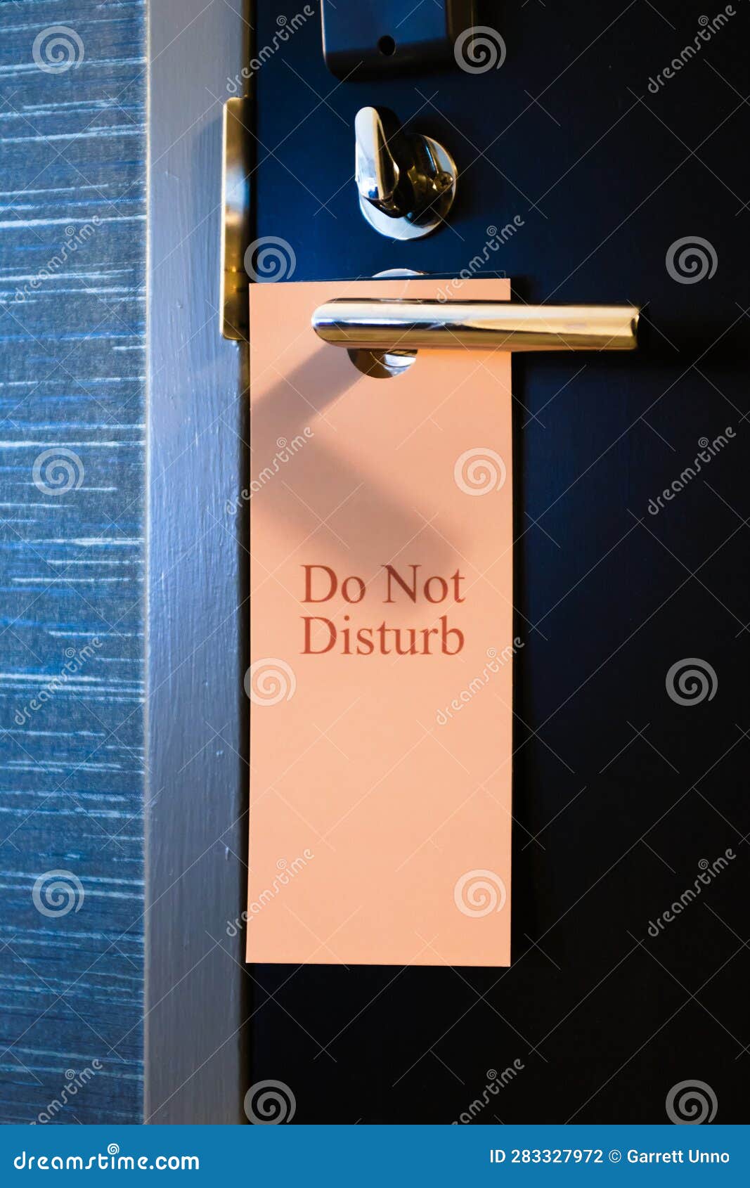 Hotel Door Sign...Do Not Disturb Stock Photo - Image of doorknob ...