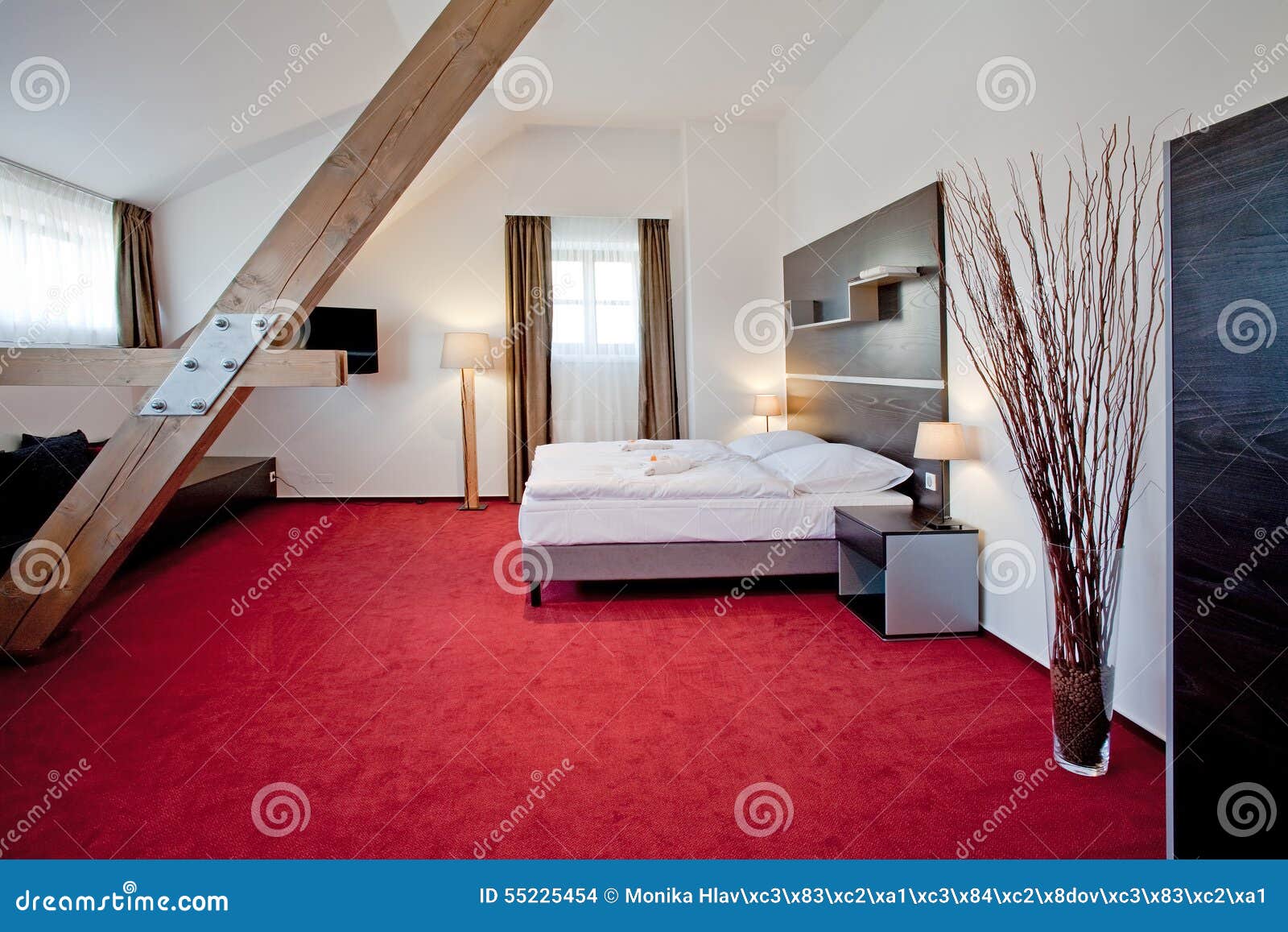 Hotel Luxury Bedroom Double Bed Stock Photo - Image of indoor, bedside ...
