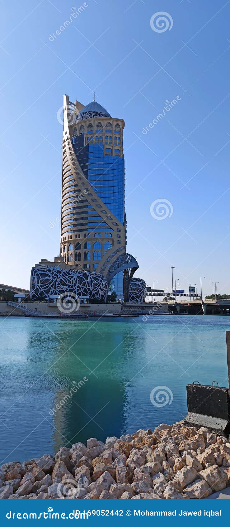 Hotel Mondrian Qatar foto de archivo. Imagen de hotel - 169052442