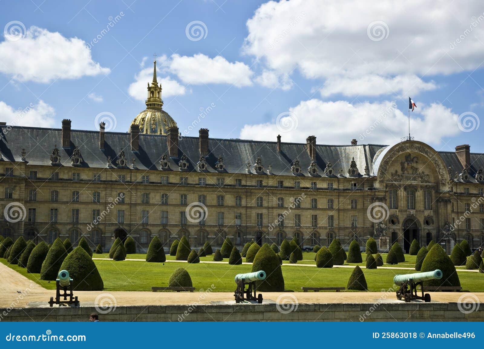 Hotel National Des Invalides Stock Photo - Image of famous, ancient ...