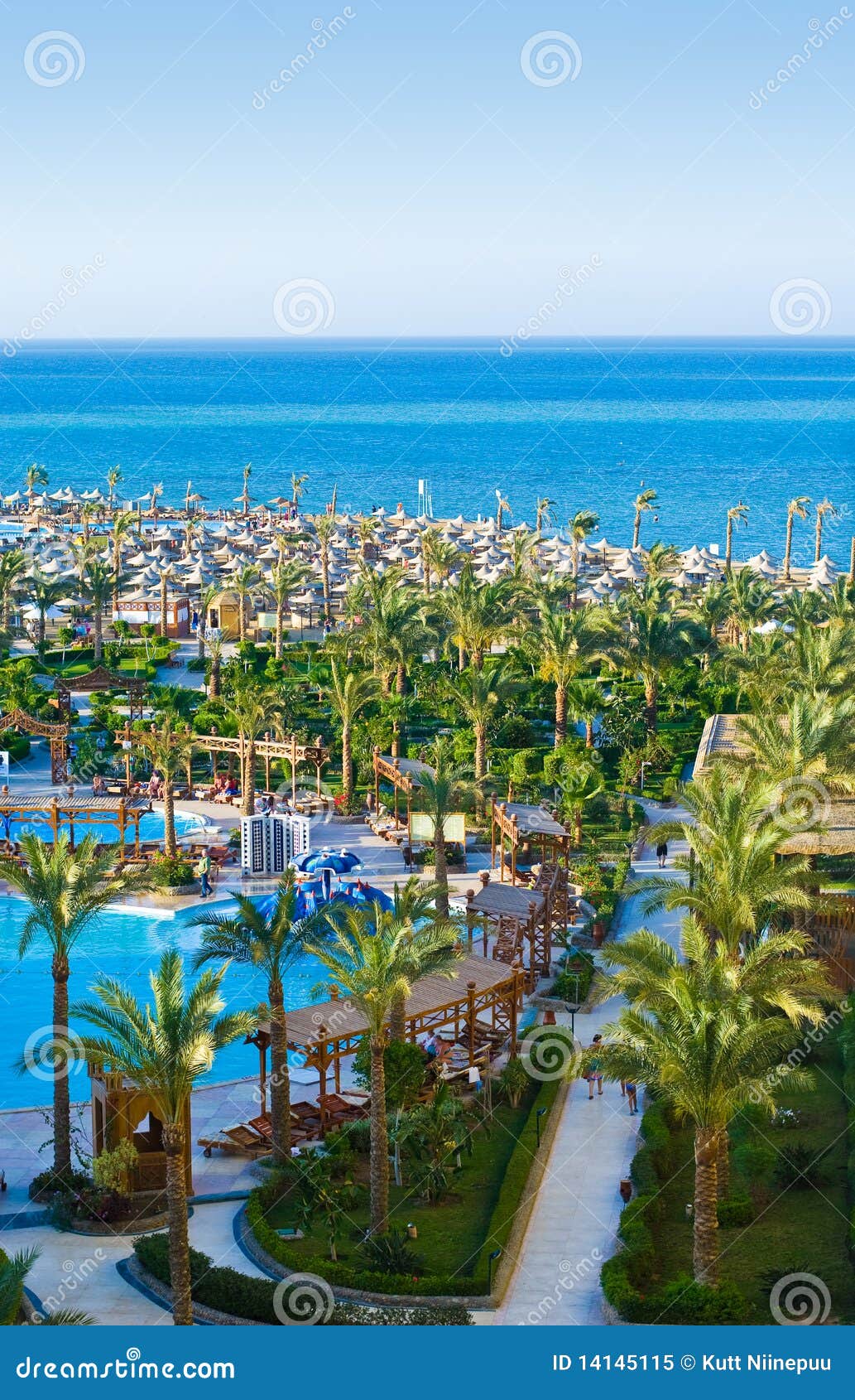 Hotel resort stock image. Image of hotel, vacation, park - 14145115