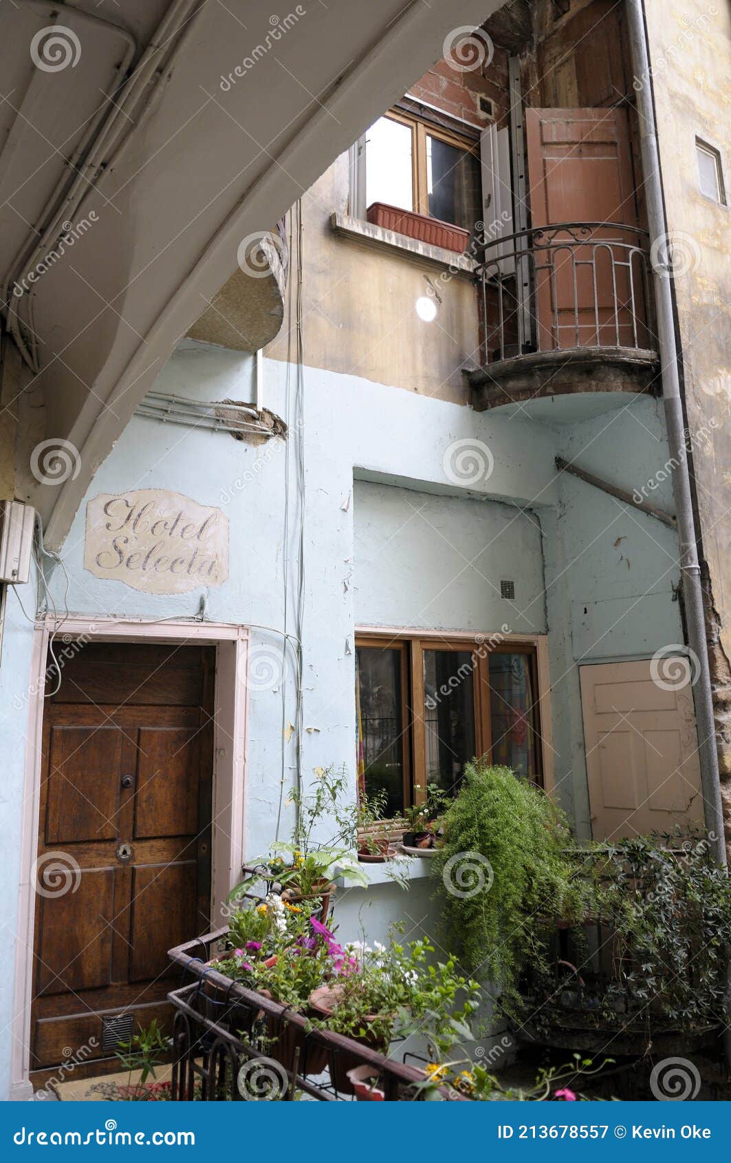 Hotel Selecta courtyard editorial photography. Image of european ...