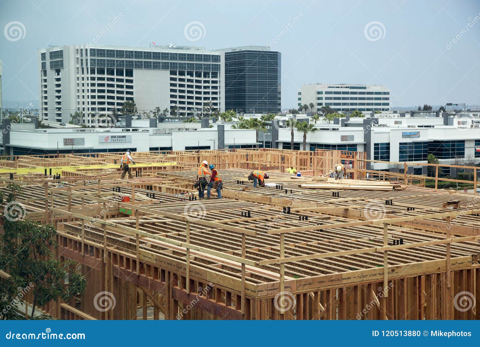 Hotel Under Construction in Los Angeles Editorial Image - Image of area ...