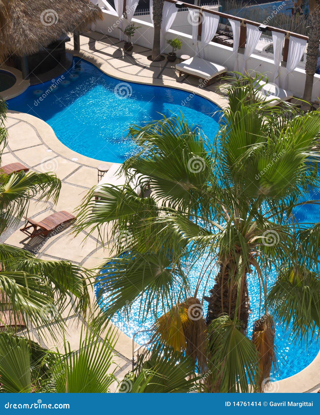 Hotelpool stockfoto. Bild von schwimmbad, wasser, zieleinheit - 14761414