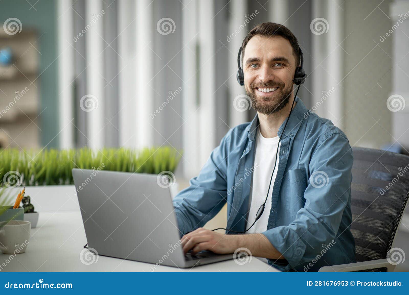 Hotline Operator. Handsome Customer Support Manager Man at Workplace in ...