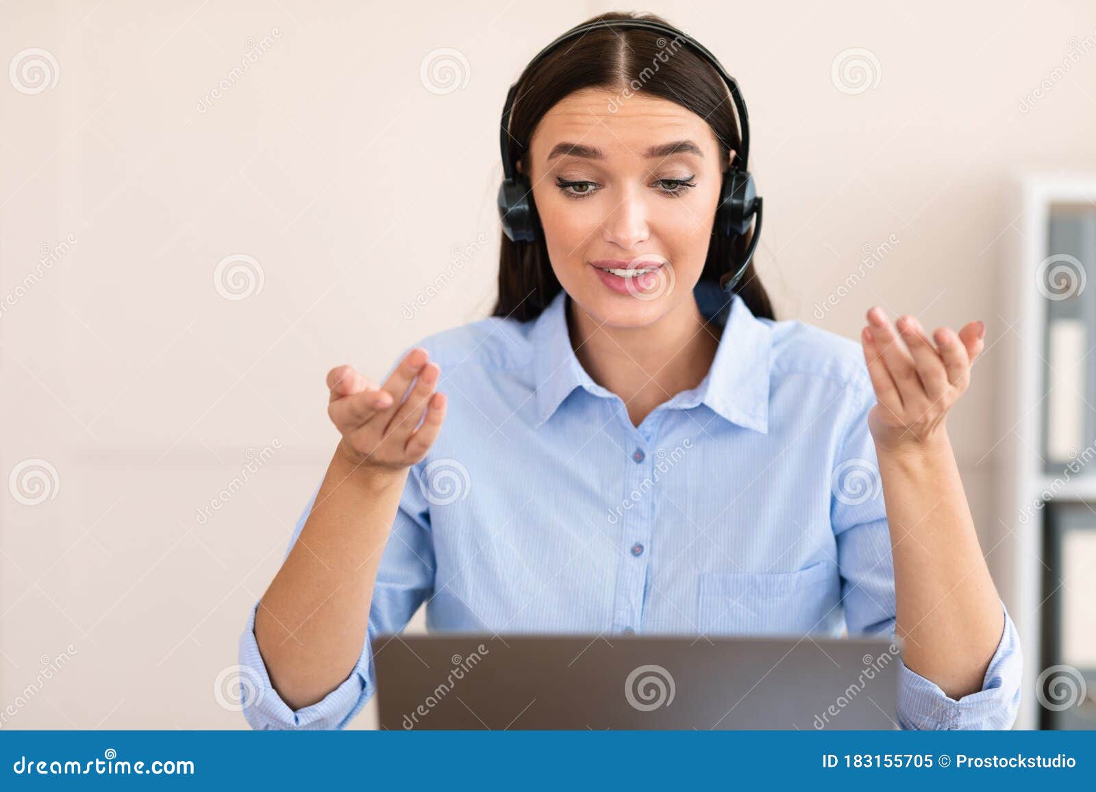 Hotline Operator in Headset Talking with Client in Call Center Stock ...