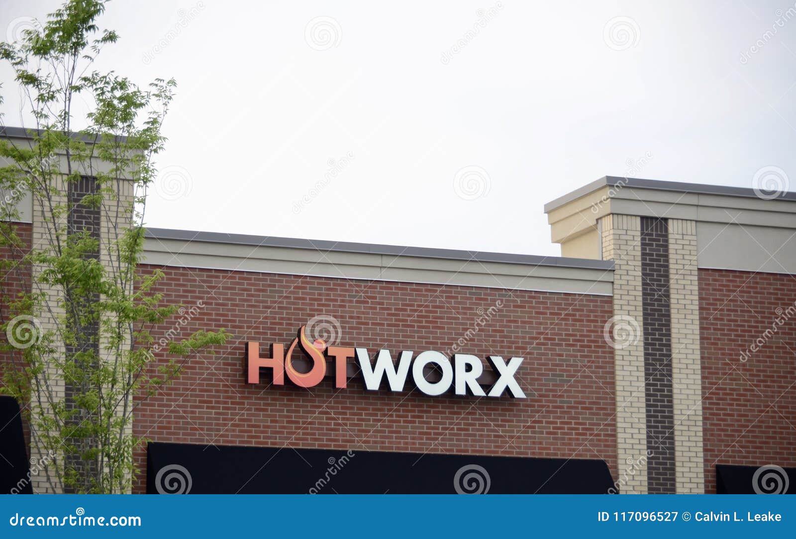 Hotworx Fitness, Murfreesboro, TN Editorial Photography - Image of ...