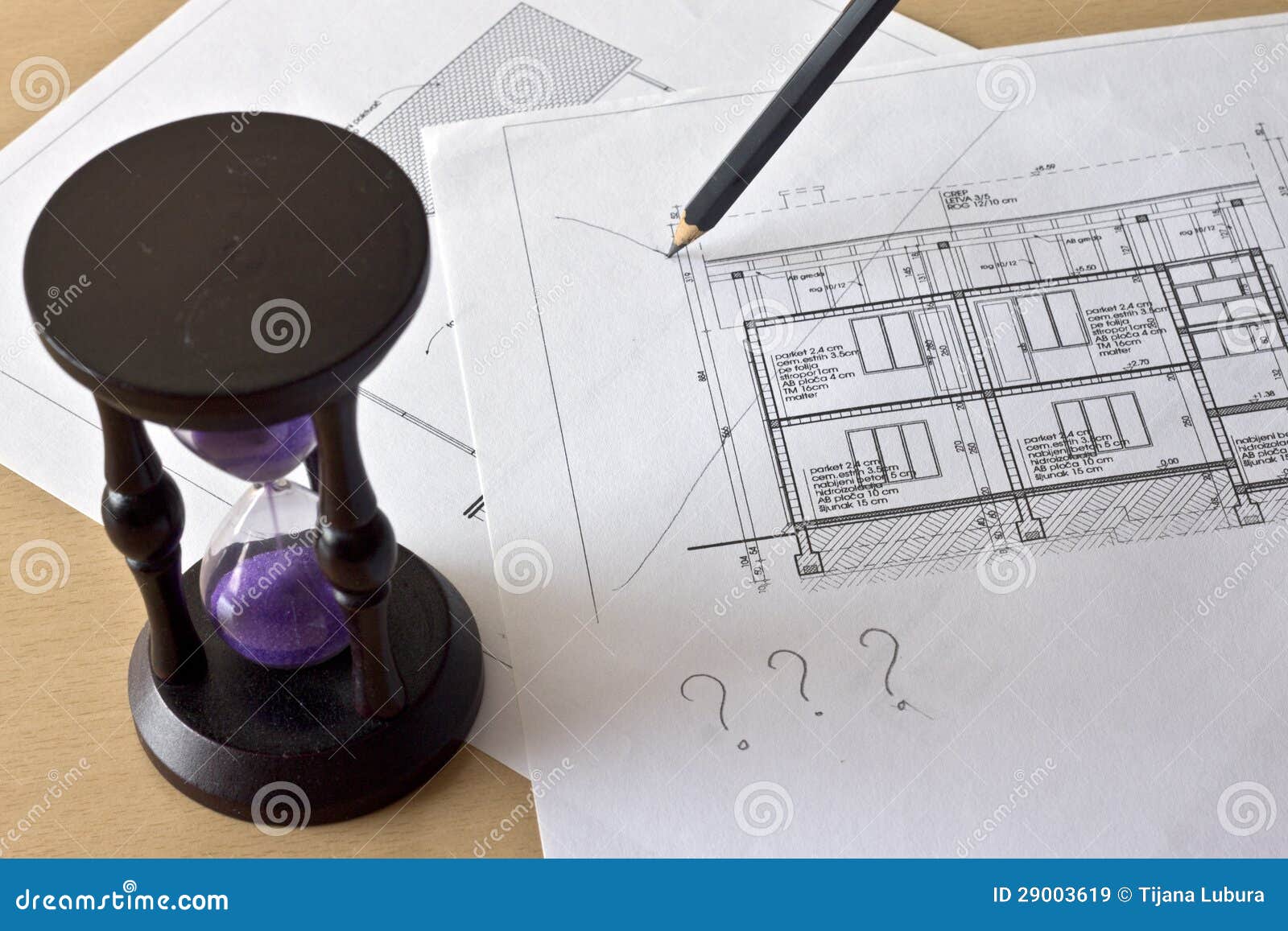 Hourglass and House Project Stock Image - Image of running, paper: 29003619