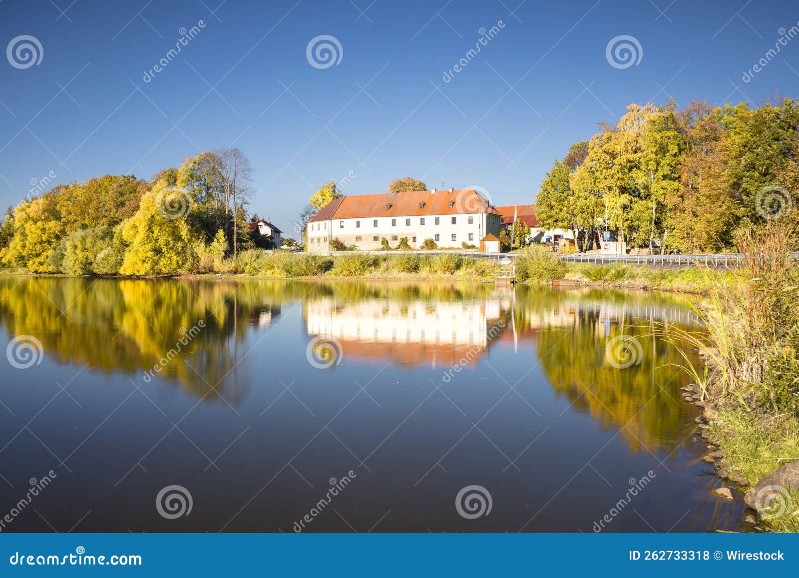 House and Autumn Trees Reflected in a Calm Lake Stock Photo - Image of ... House and Autumn Trees Reflected in a Calm Lake Stock Photo - Image of ...