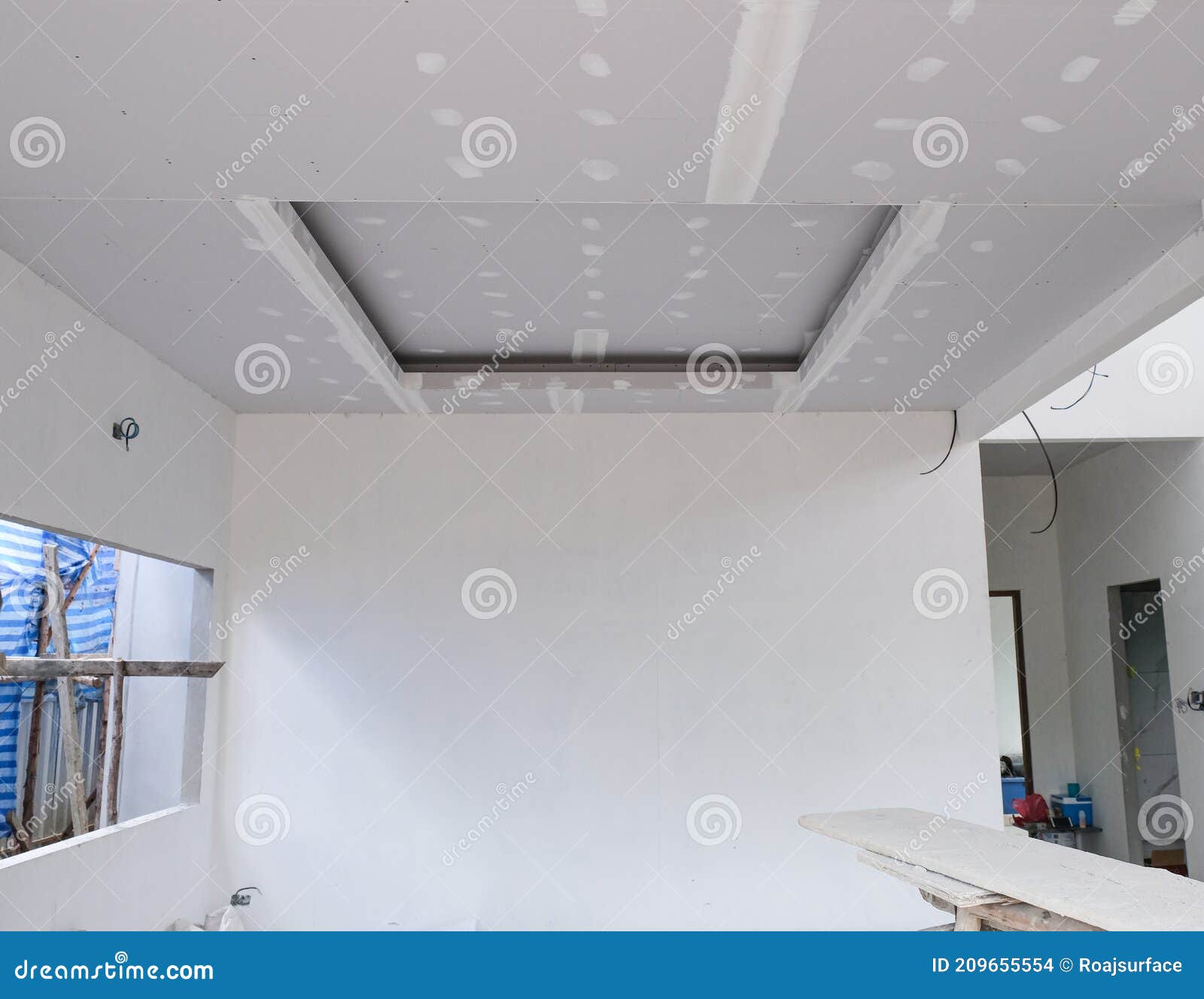 House Building Interier Install Ceiling Wall with White Cement Plaster ...