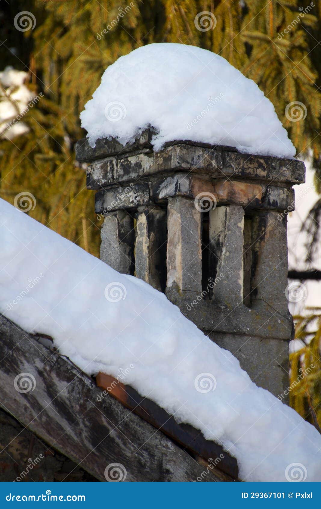 House chimney in winter stock image. Image of cold, roof - 29367101