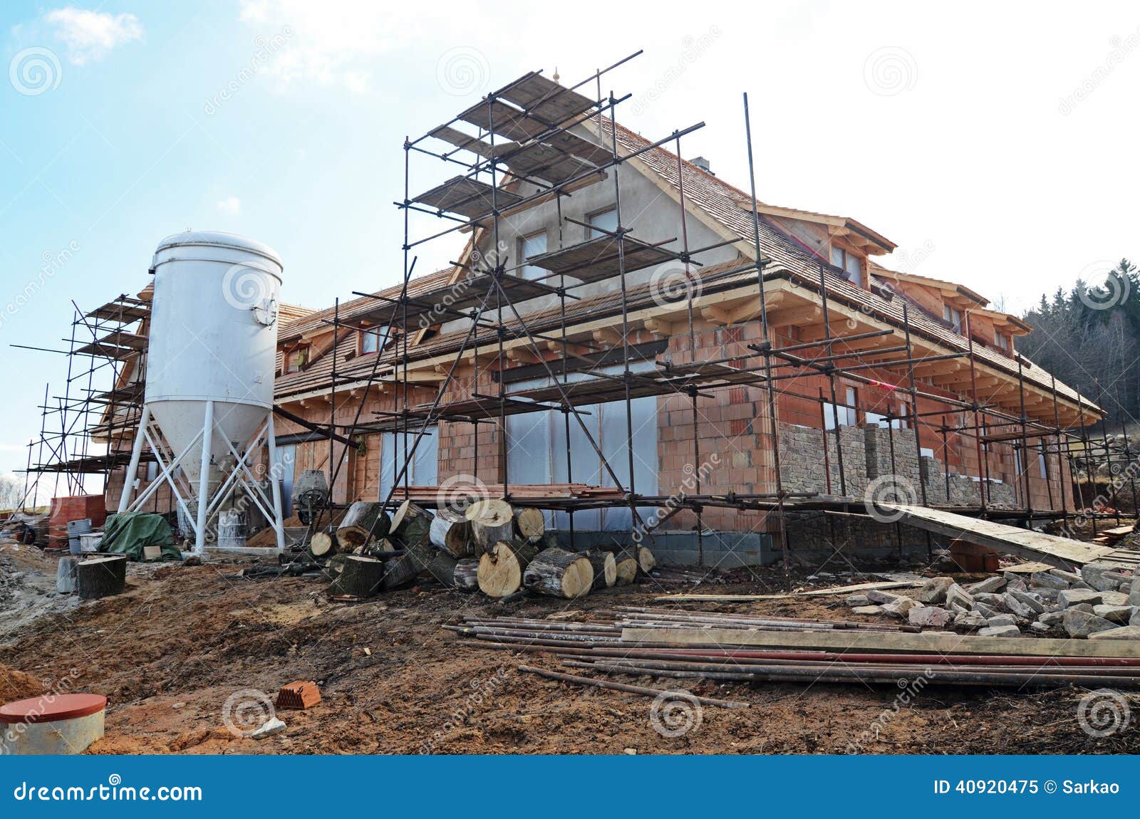 House construction stock image. Image of process, roof - 40920475