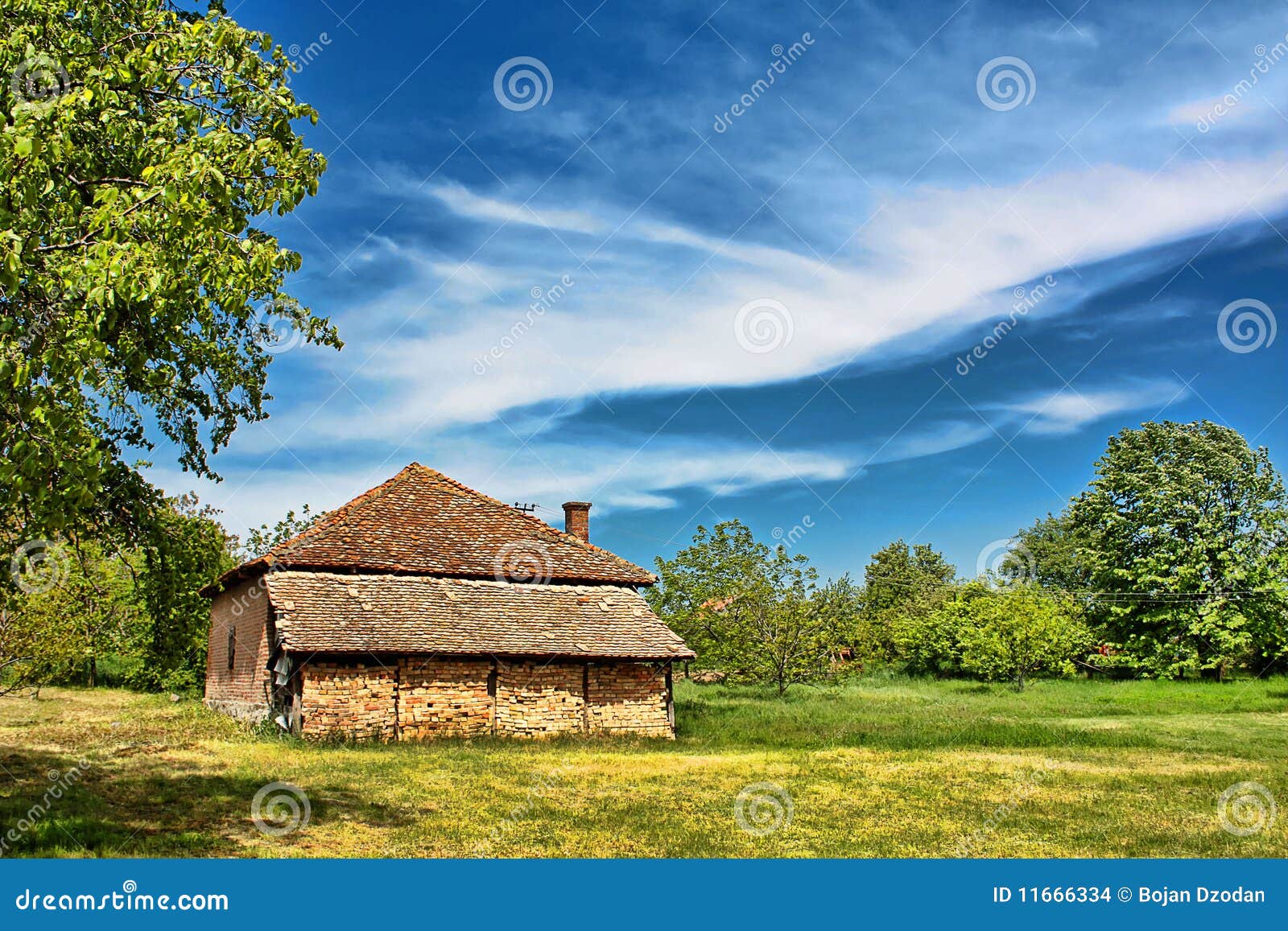 House in countryside stock photo. Image of facade, stone - 11666334