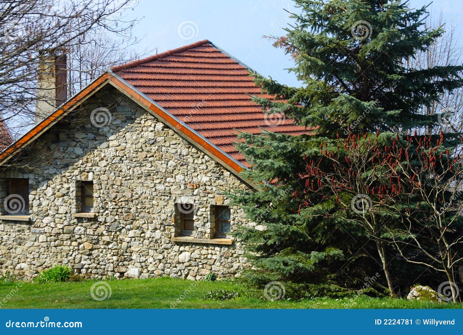 House in countryside stock image. Image of leafy, summer - 2224781