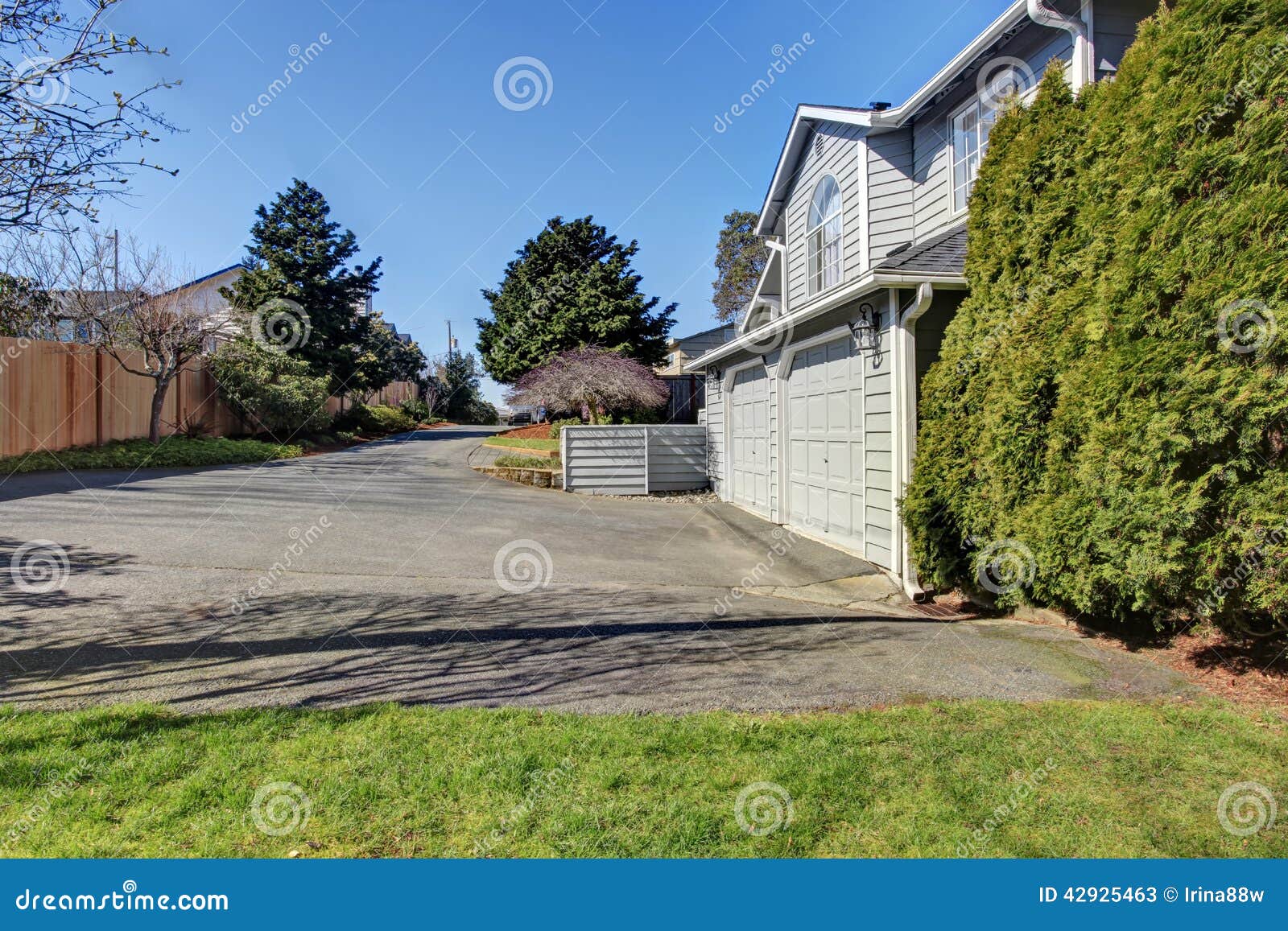 House Exterior. Garage and Driveway View Stock Image - Image of roof ...