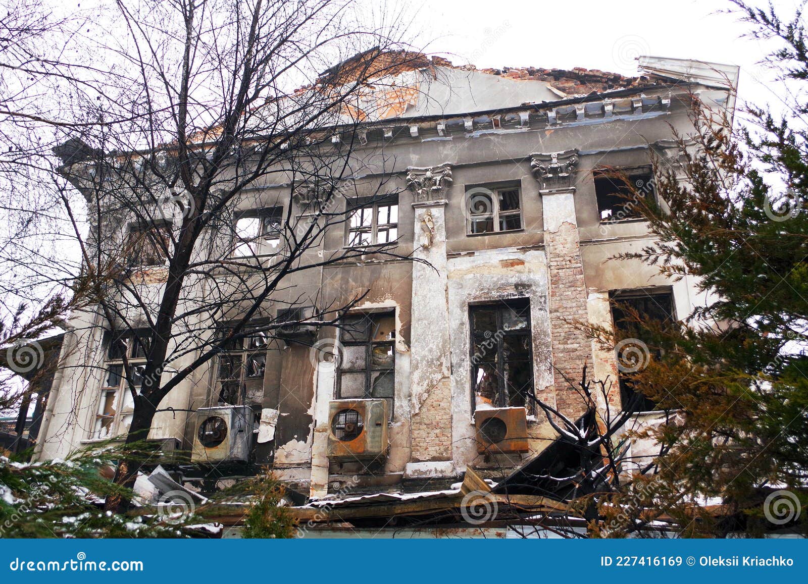 House after the Fire. Burnt Down Building Stock Image - Image of ...