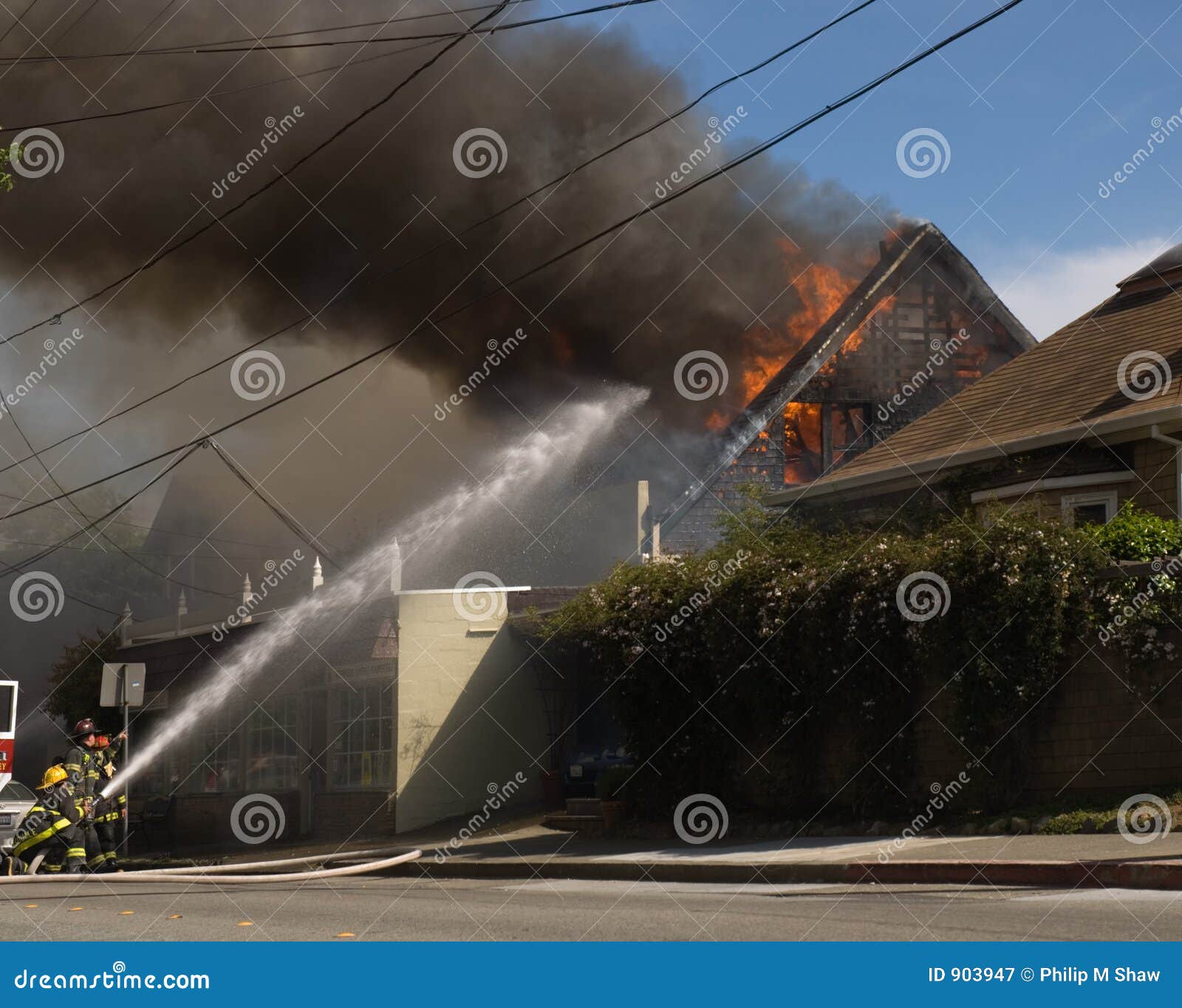 House fire in Mill Valley stock image. Image of hoses, fire - 903947