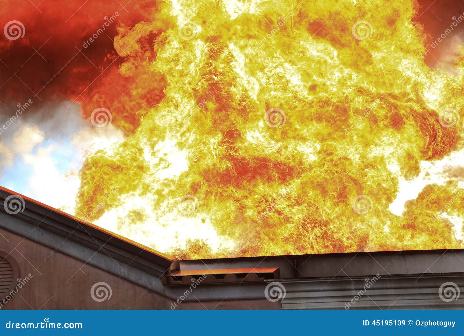 House on Fire stock image. Image of firefighter, accident - 45195109