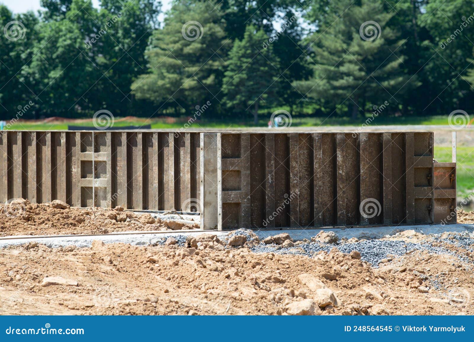 House Foundation Iron Formwork Stock Image - Image of corner, structure ...