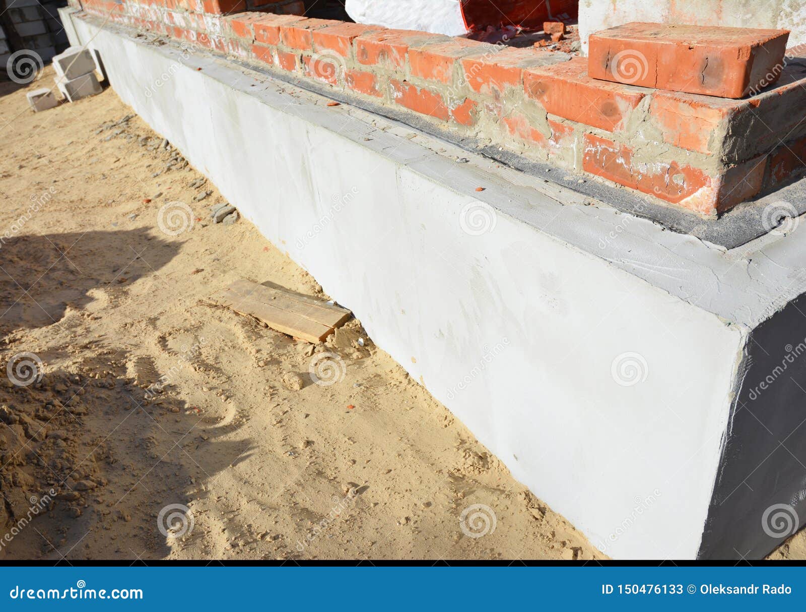 House Foundation Wall Insulation, Plastering, Damp Proofing ...