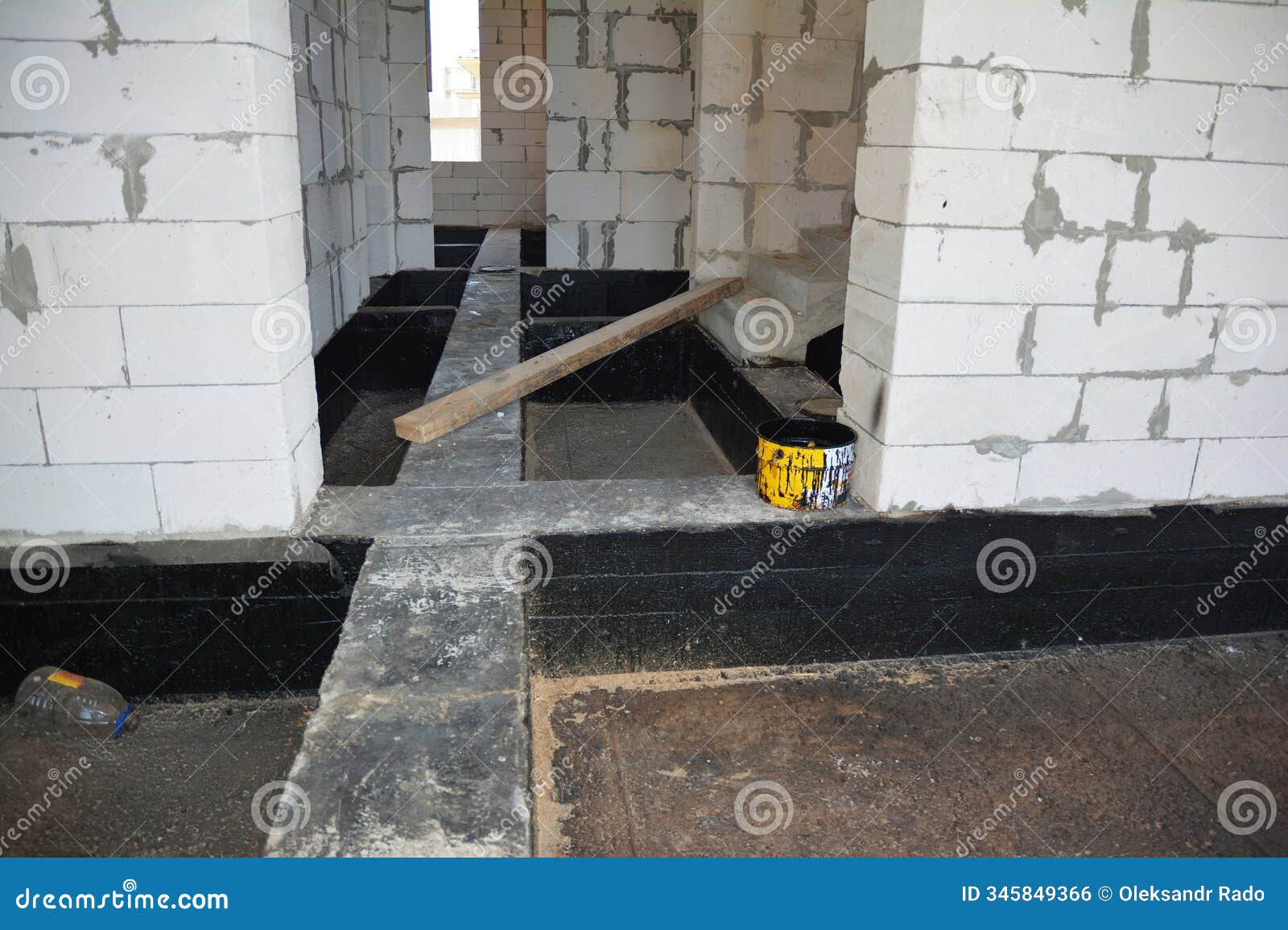 House Foundation Waterproofing, Damp Proofing Flooring with Bitumen ...