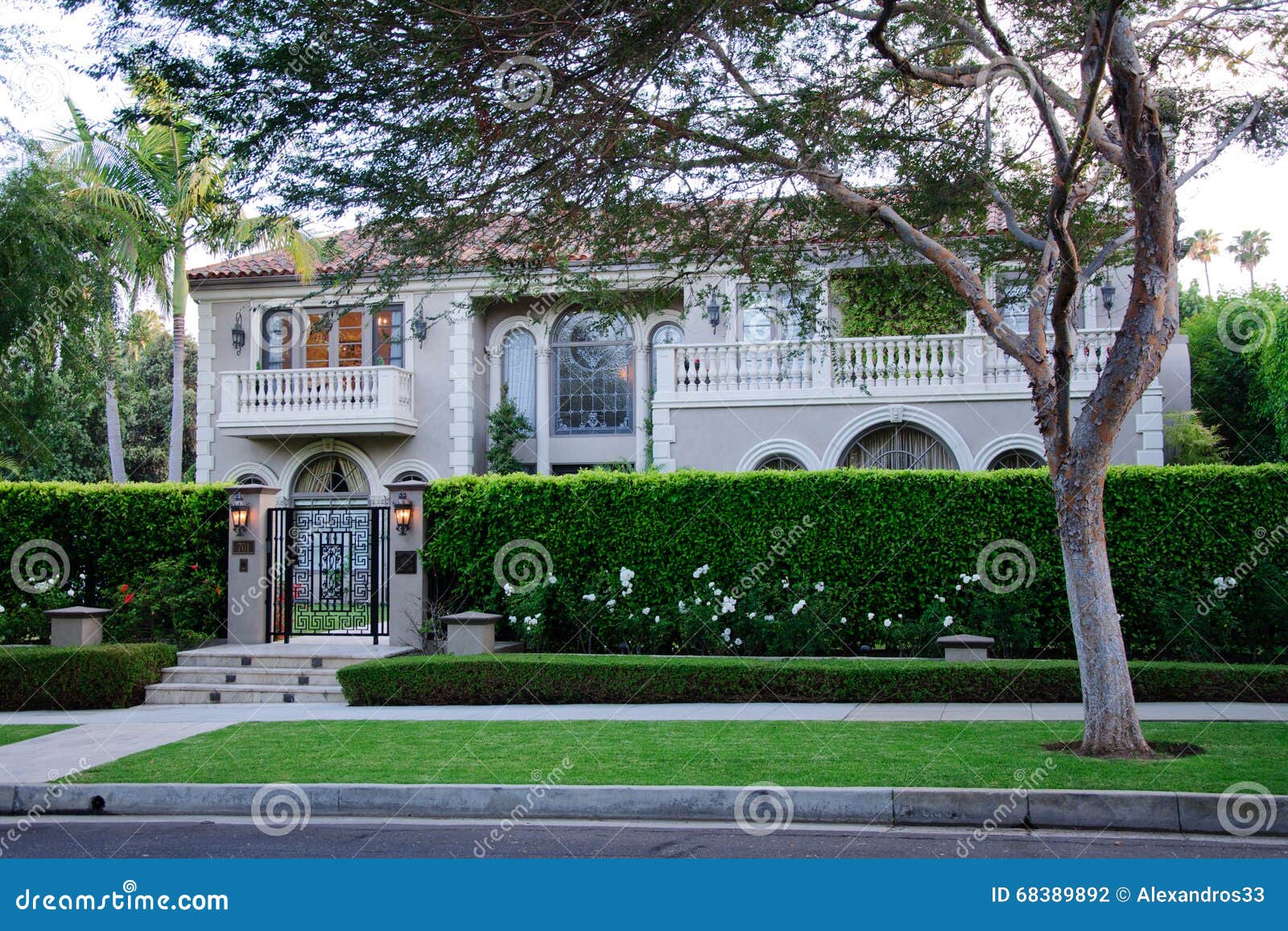 House with Frontyard and Garden Path Stock Photo - Image of natural ...
