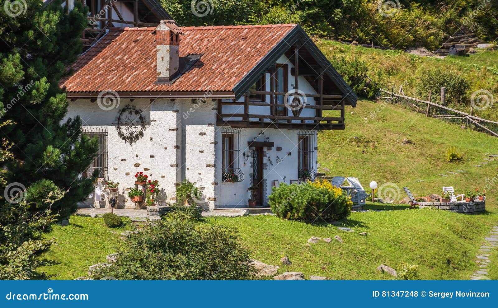 House in High Mountains Alps Italy Stock Photo - Image of dolomites ...