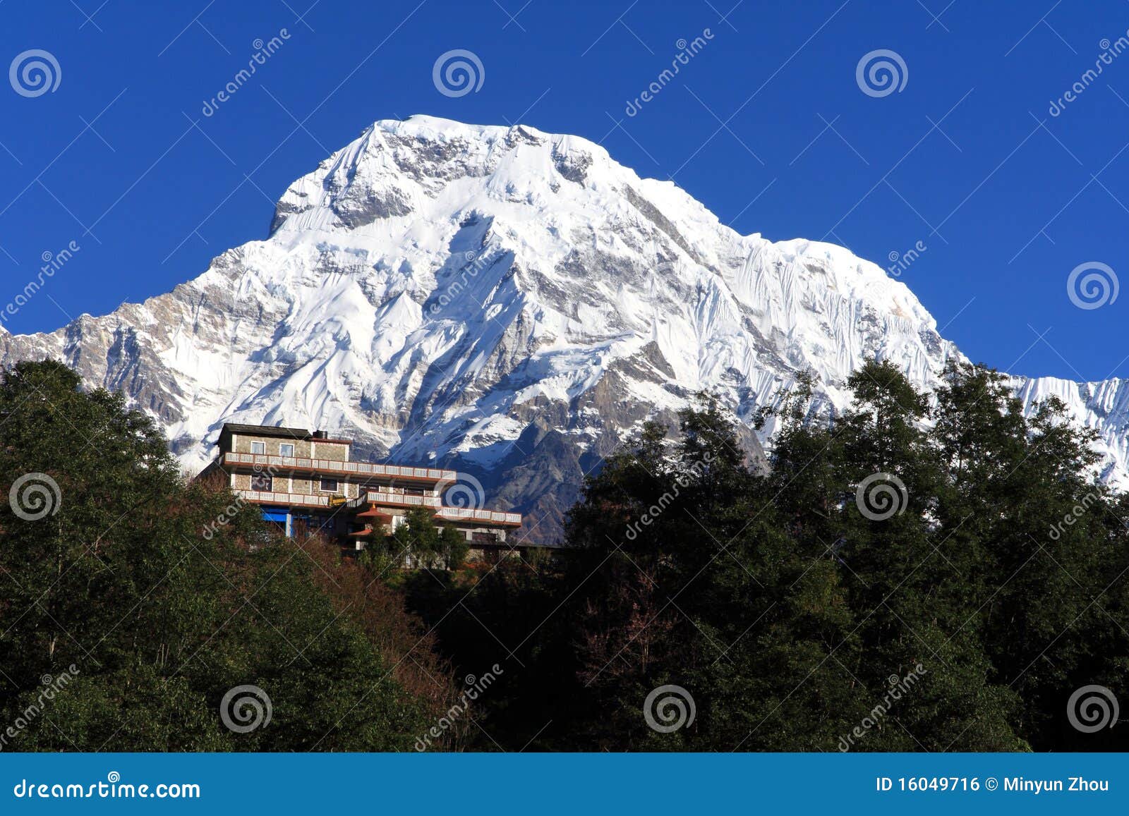 House,the Himalaya Mountain Peak Stock Photo - Image of hills, glacier ...