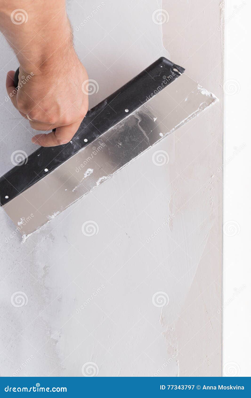 House Improvement. Worker Puts Finishing Layer of Stucco on Wall Stock ...