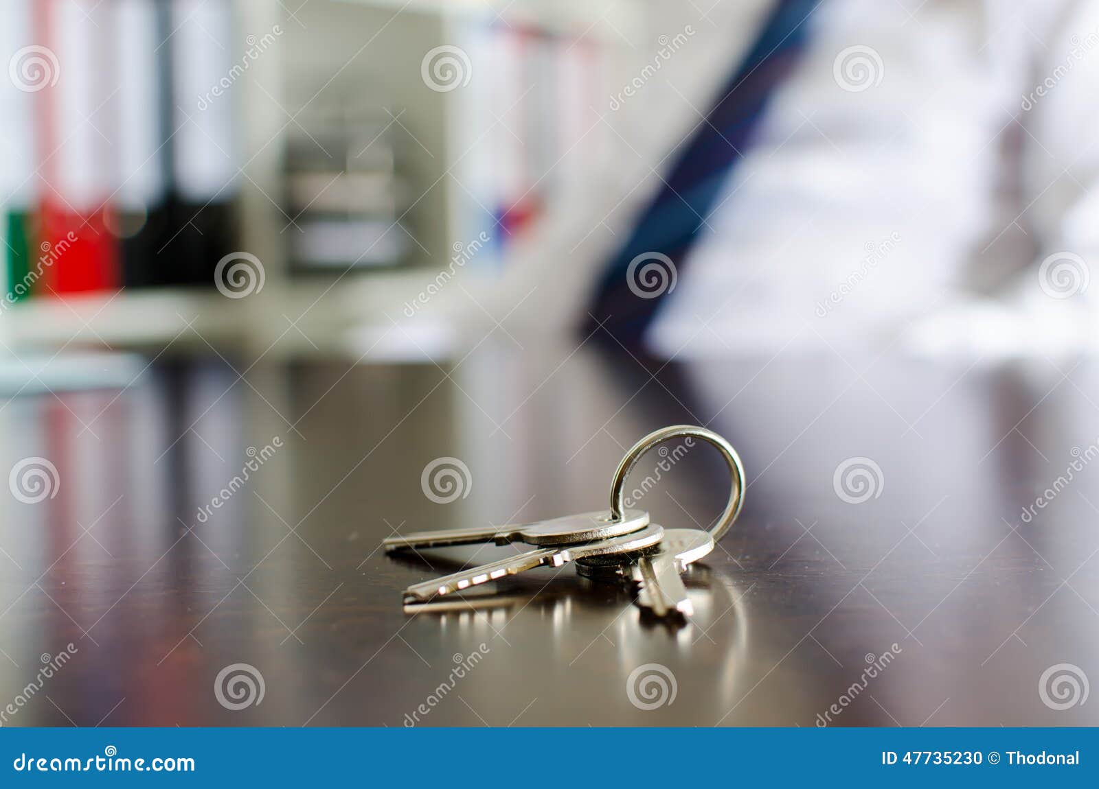 House keys on a table stock photo. Image of homeowner - 47735230