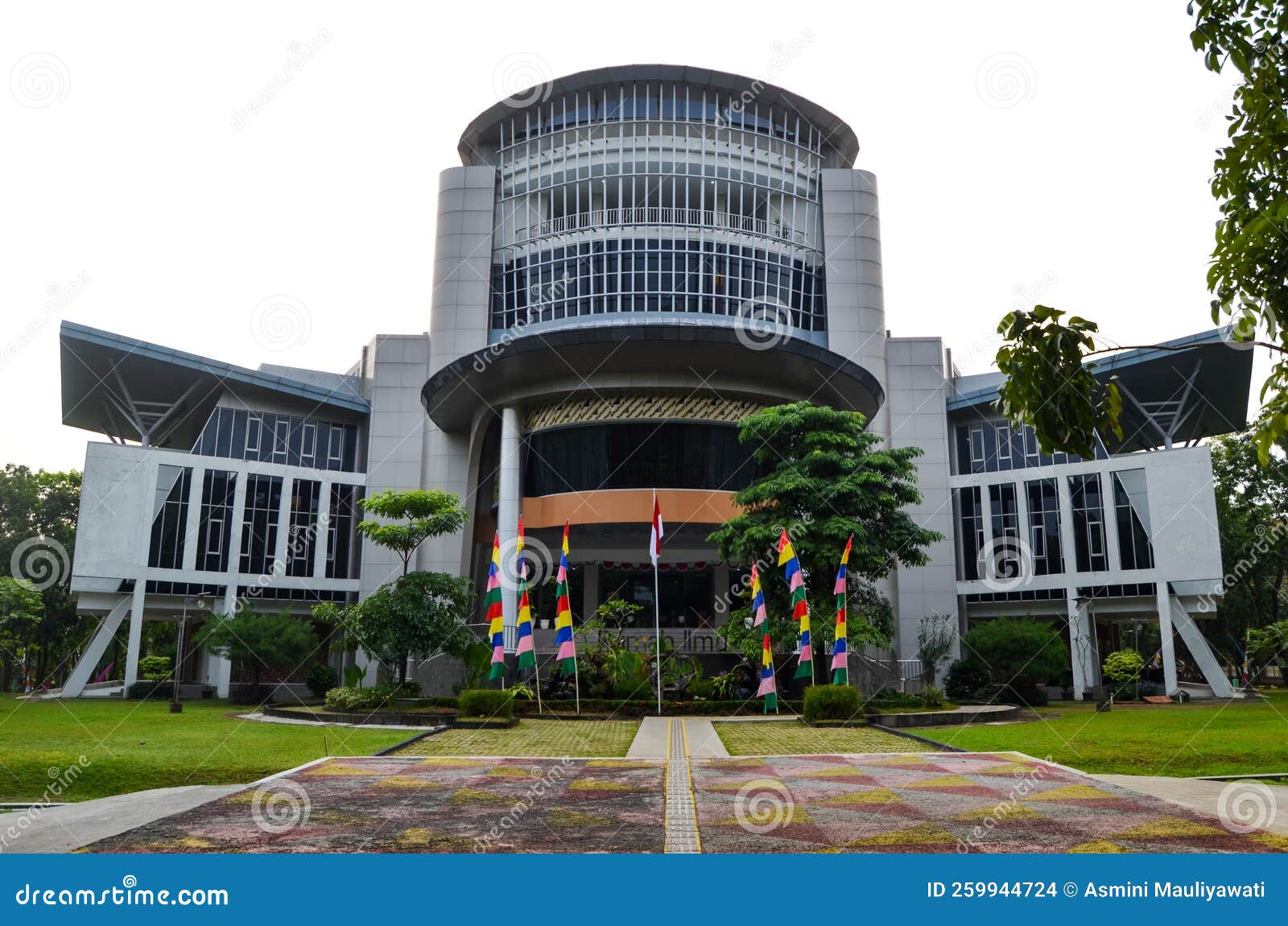 House of Knowledge is the Central Library of Semarang State University ... House of Knowledge is the Central Library of Semarang State University ...