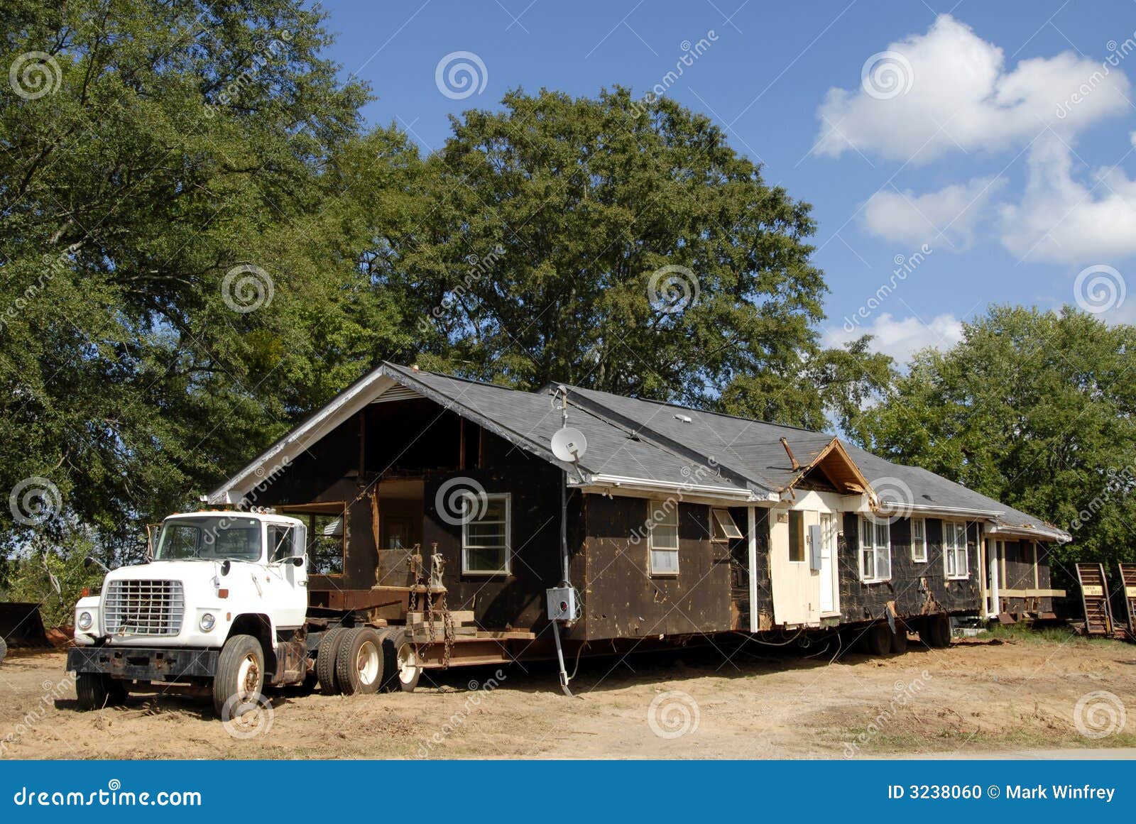 House Movers stock photo. Image of industry, building - 3238060