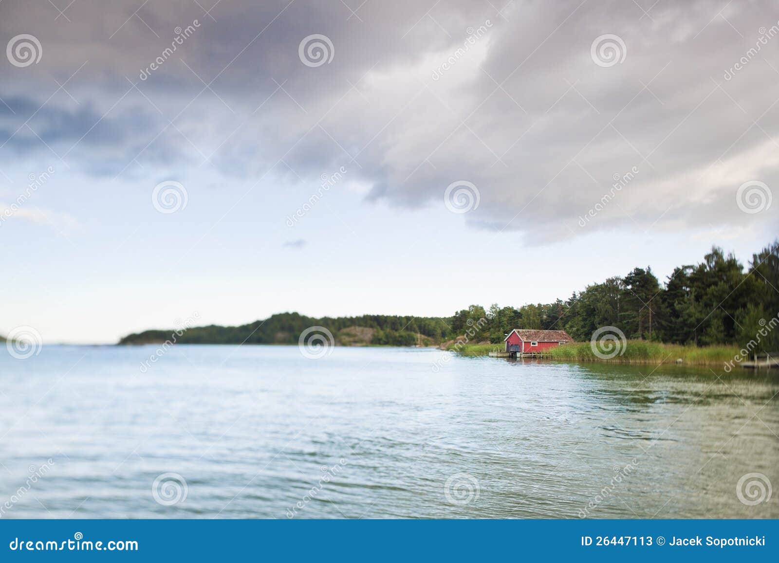 House over the lake stock image. Image of horizon, scandinavian - 26447113