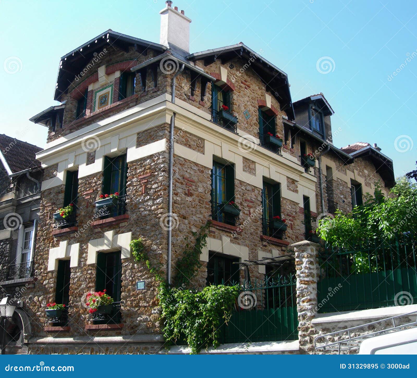 House in Paris, France stock image. Image of travel, style - 31329895