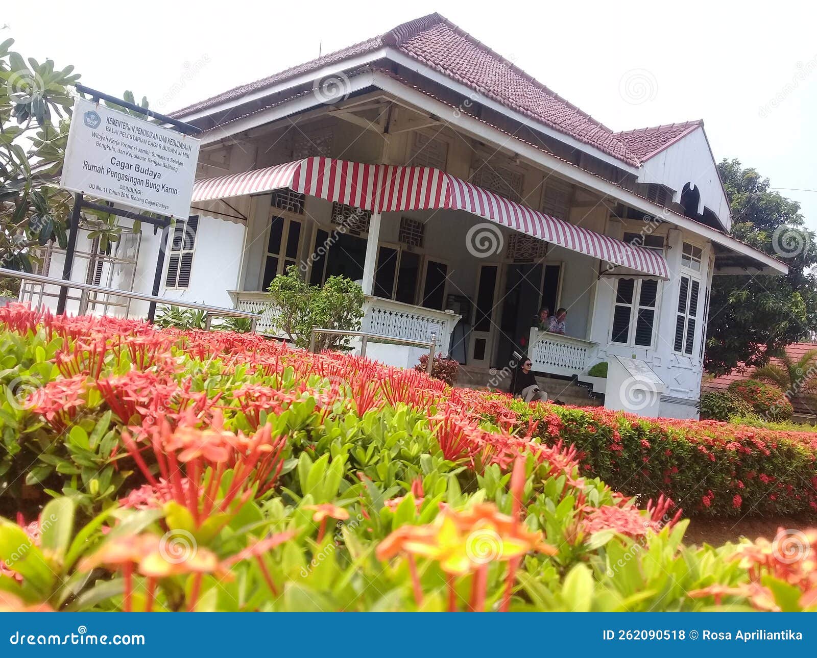 House of Pengasingan Soekarno in Bengkulu Editorial Stock Photo - Image ...
