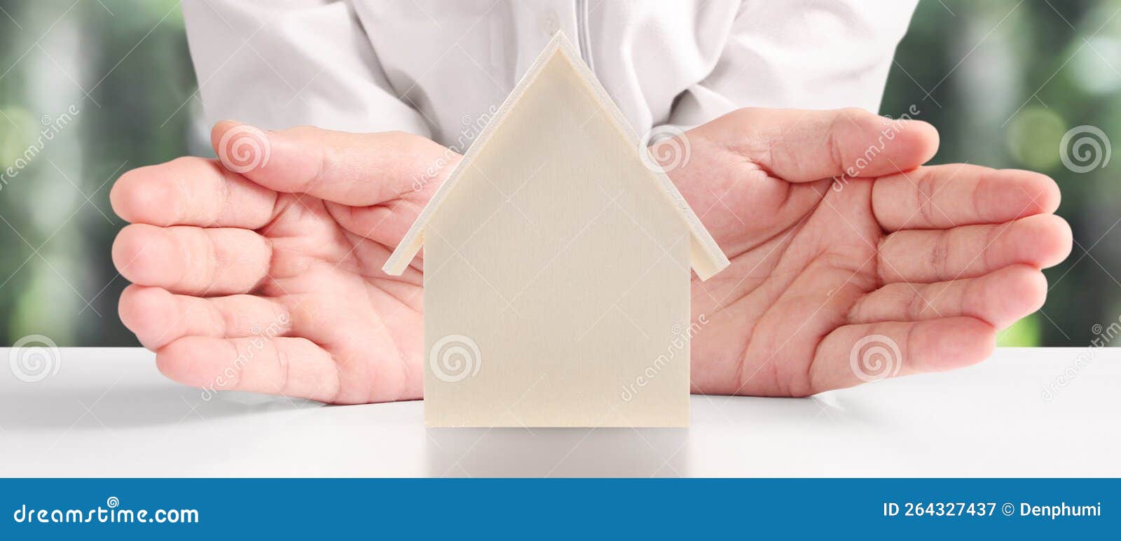 House Residential Structure in Hand Model House Stock Image - Image of ...