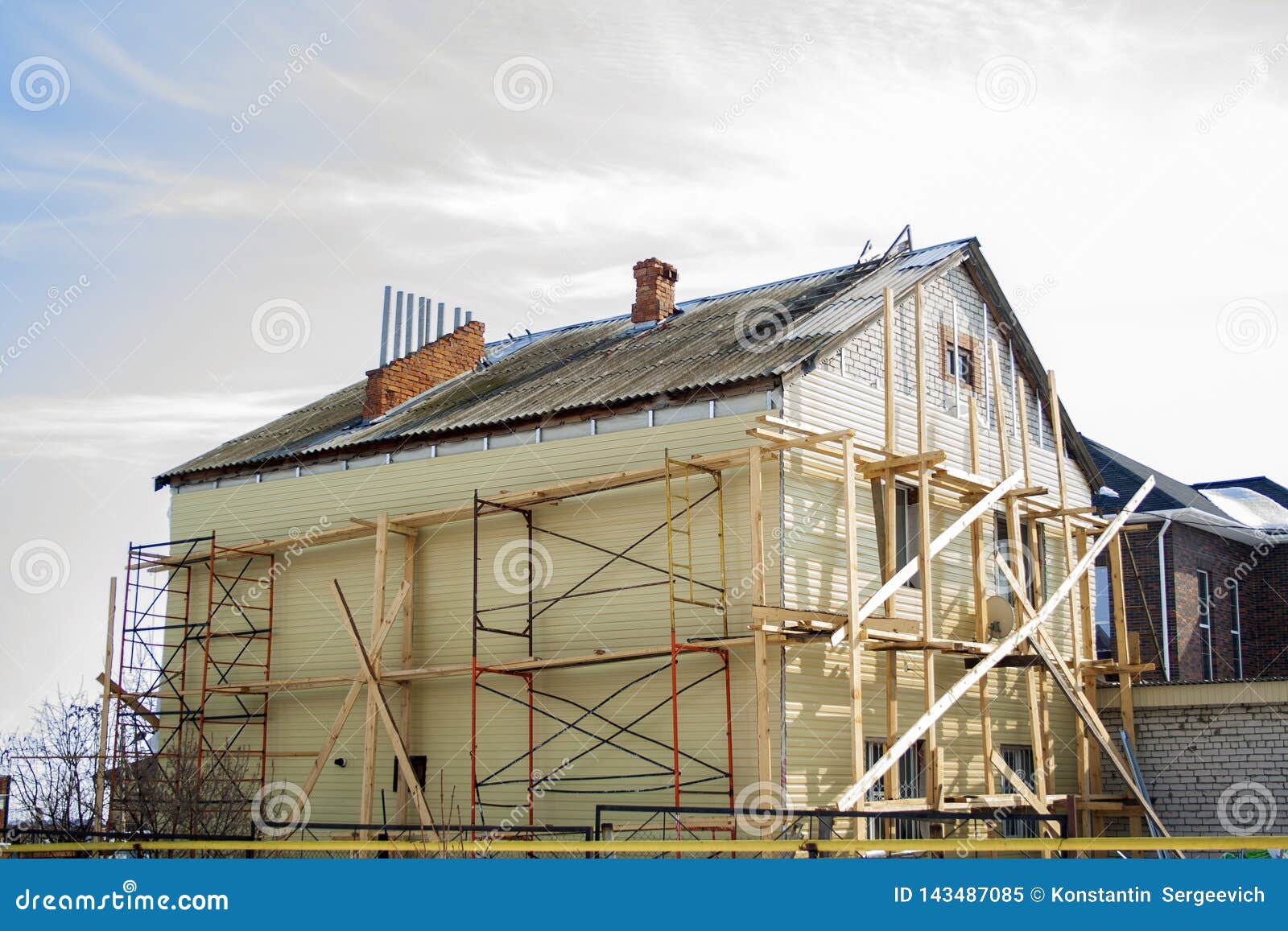House and Scaffolding Construction Stock Image - Image of residence ...