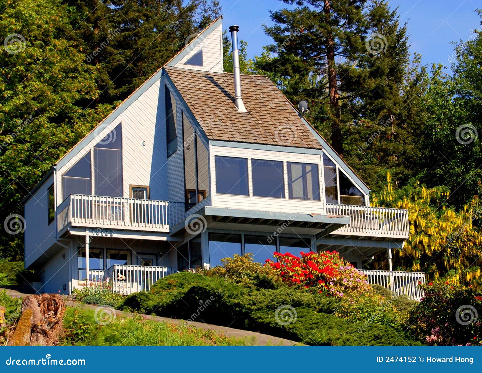 House at seaside stock photo. Image of windows, houses - 2474152