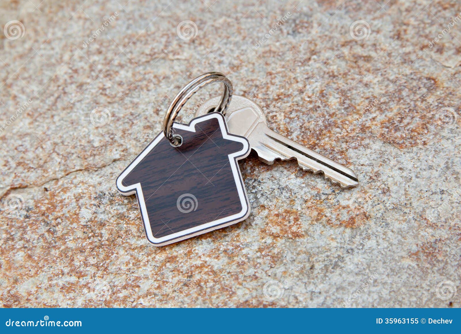 House Shaped Keychain and Key Stock Image - Image of gift, business ...