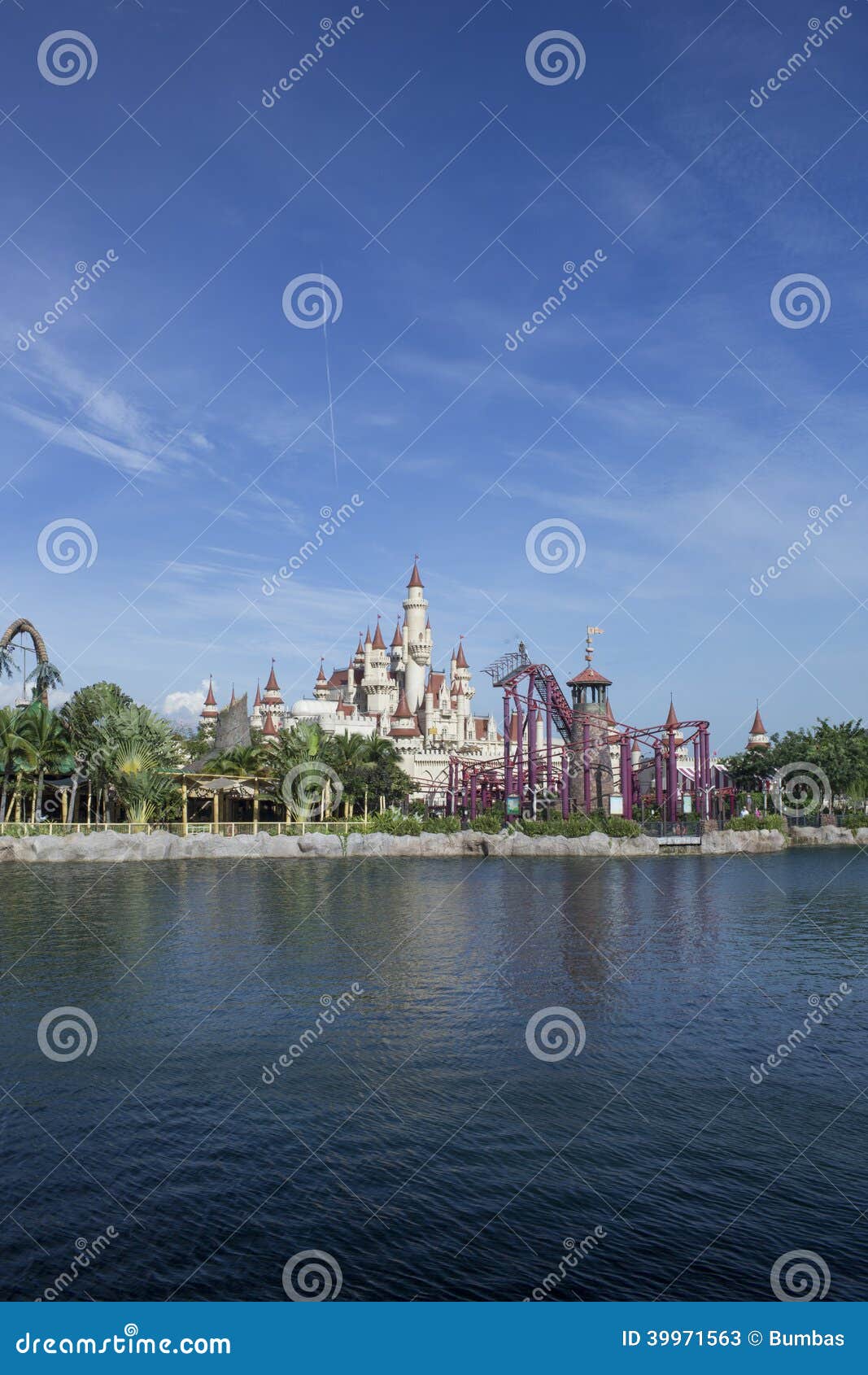 Shrek Is In The House Editorial Image | CartoonDealer.com #132074798