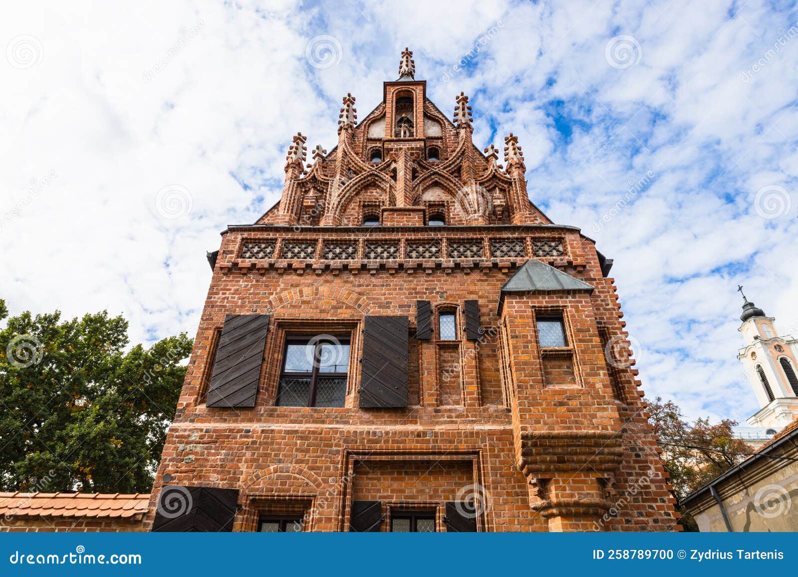 The House of Thunder, the Most Precious Buildings in Late Gothic in ...