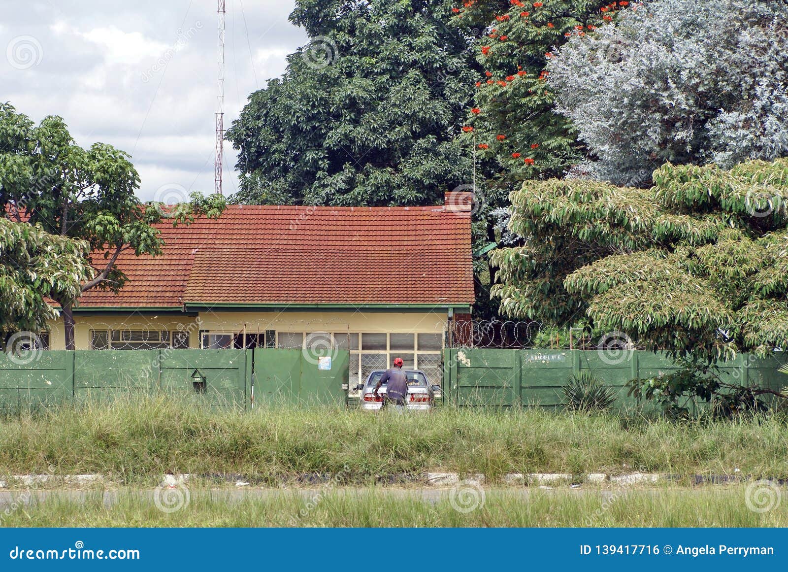 House in Zimbabwe editorial photo. Image of wire, concertina - 139417716